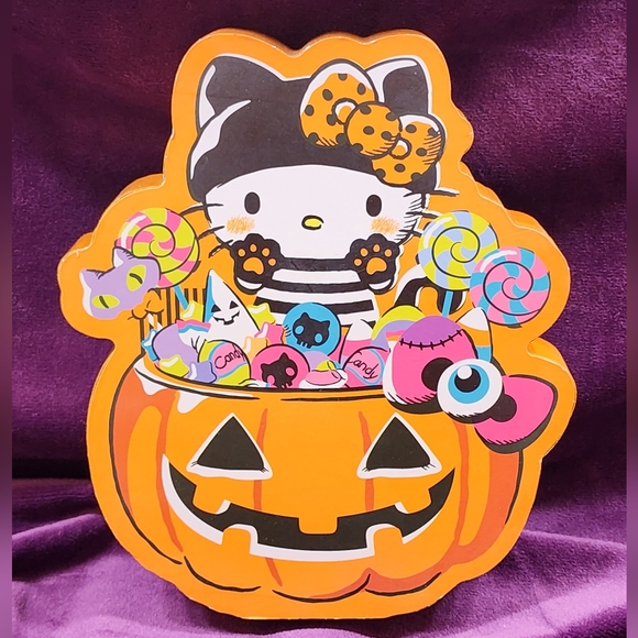 Hello Kitty Sanrio | Holiday | Hello Kitty Halloween Block Sign Wall ...